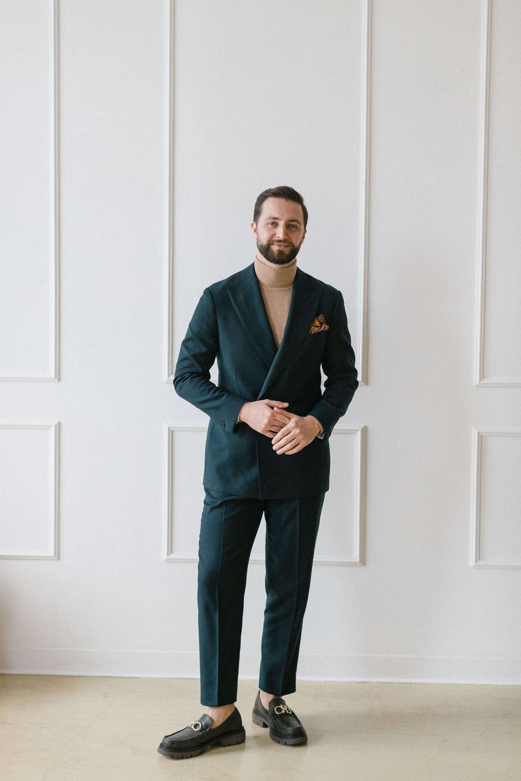 Double Breasted British Racing Green Suit – Mr. Cavaliere